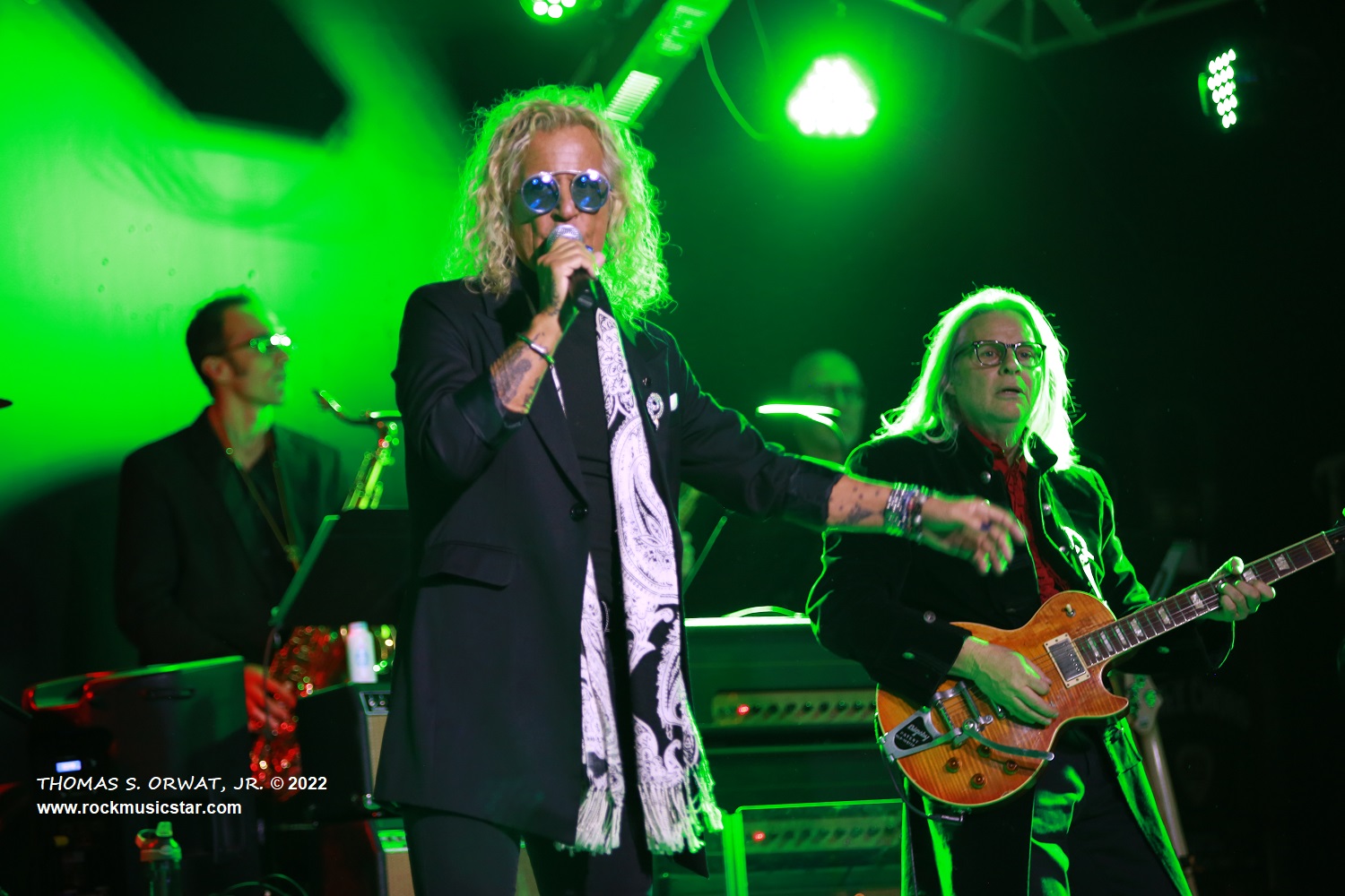 MOB-Musicians of Buffalo featuring: Jessie Galante, Billy Sheehan and ...